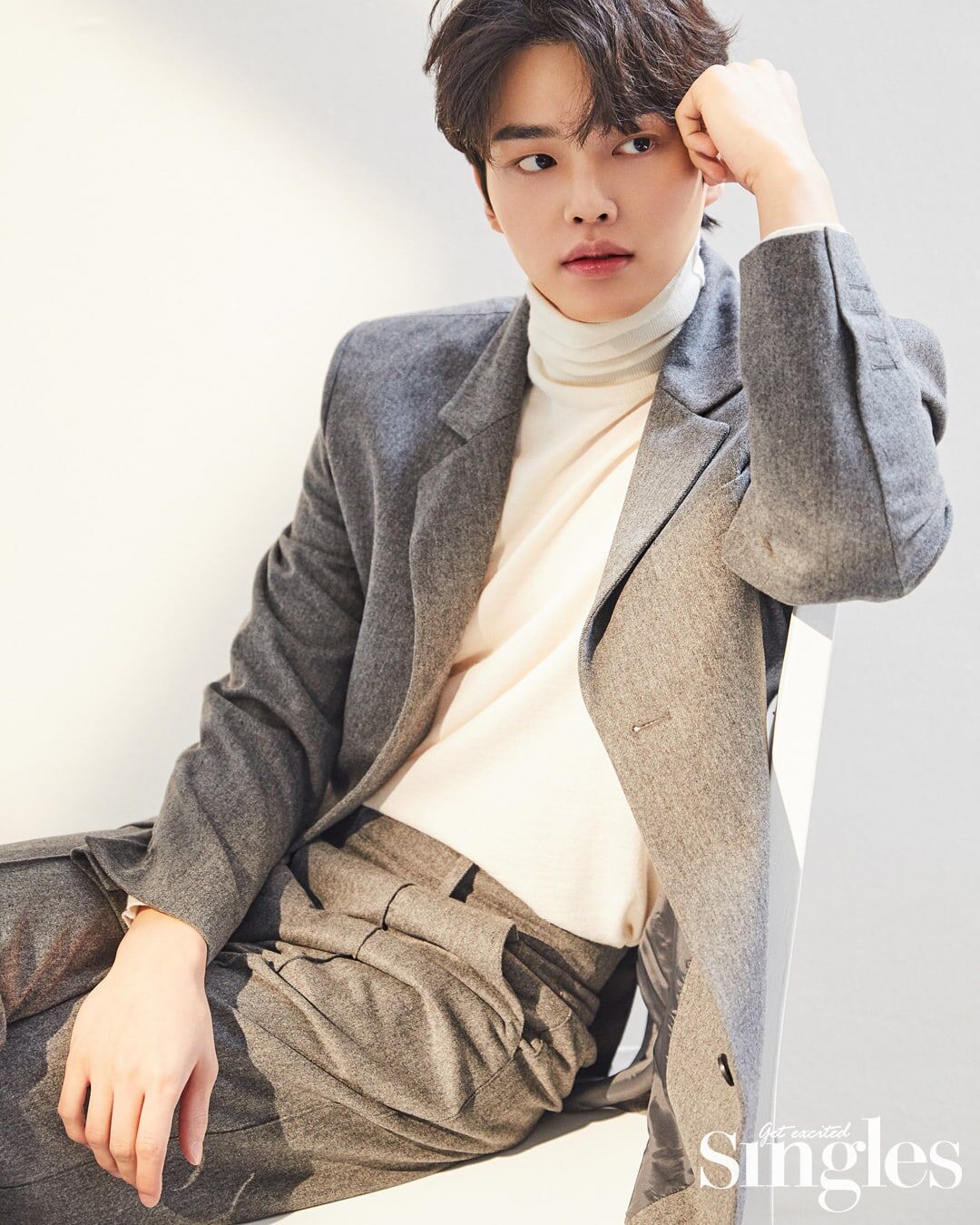 Gặp gỡ Song Kang - diễn viên được mệnh danh nam thần bước ra từ truyện ...